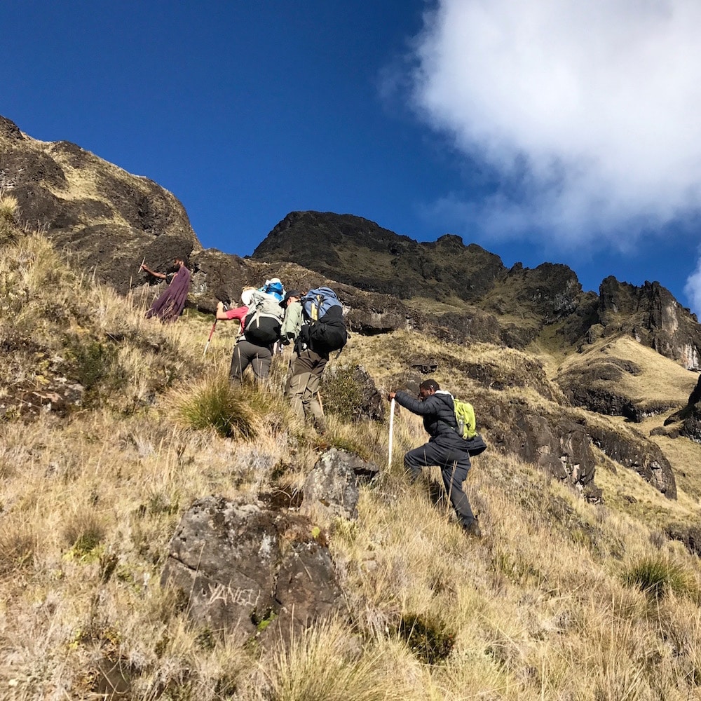 Places to Visit in Papua New Guinea | Things to do in PNG | Vacaay